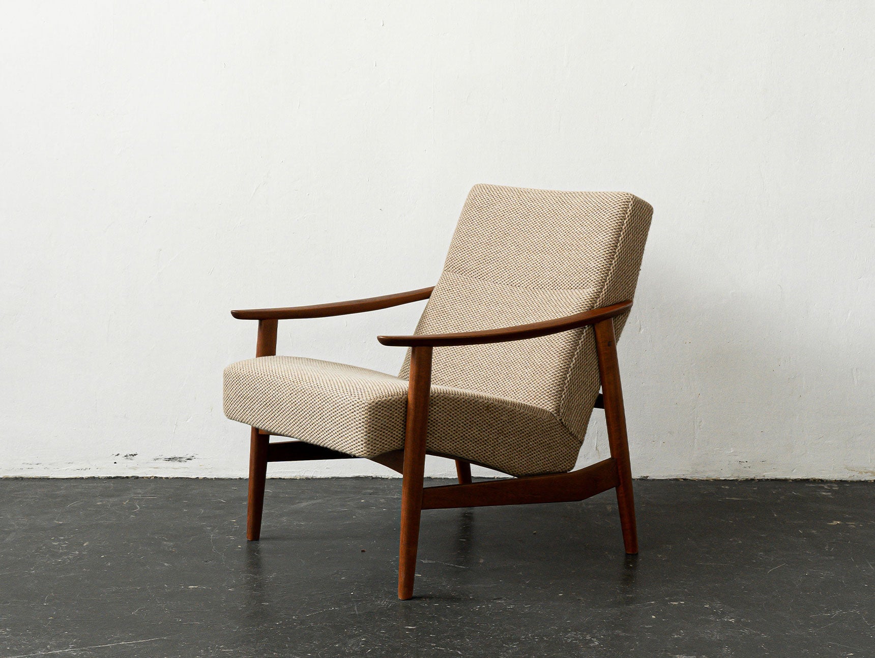 Seating – Aa Furniture